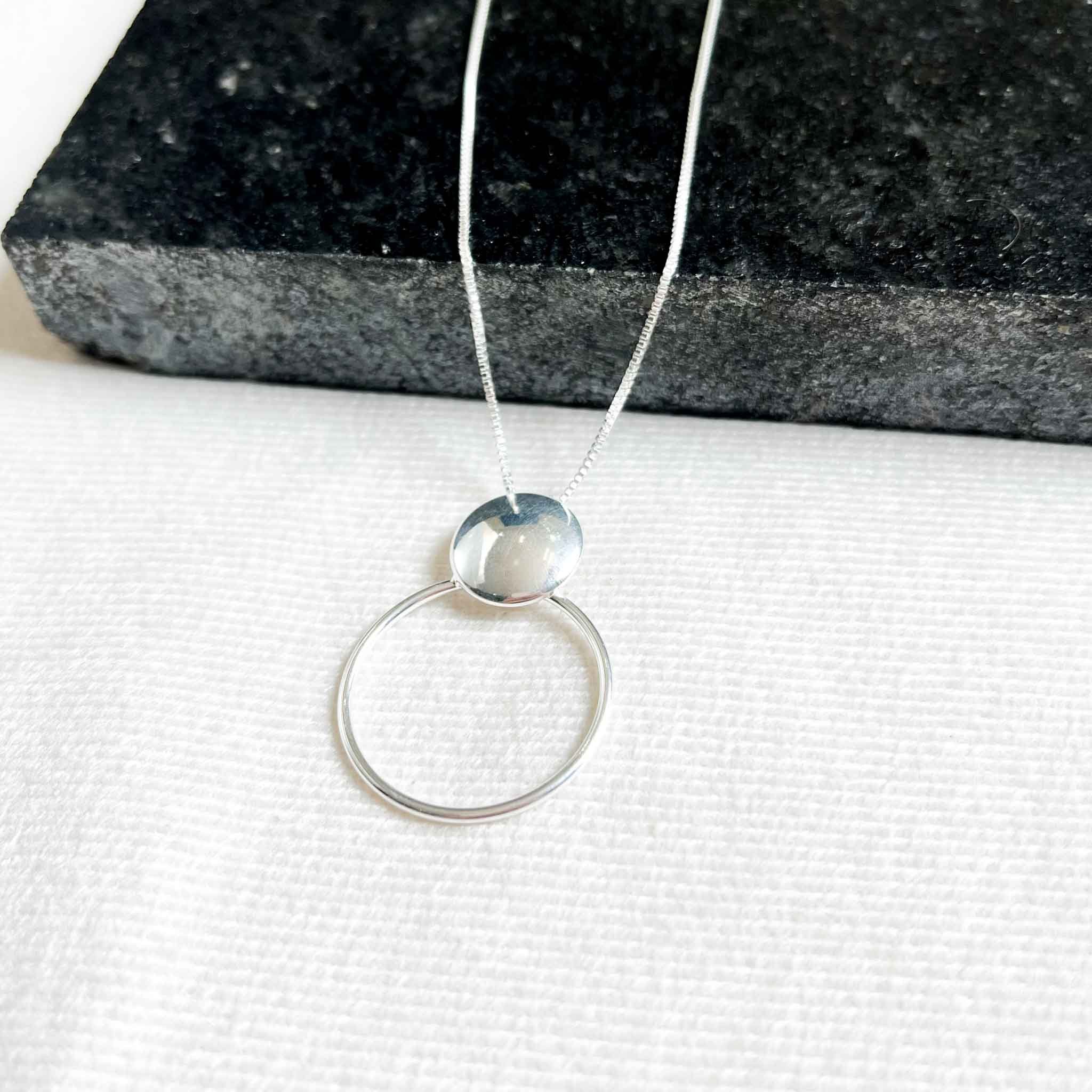 Arya Joias - Colar Circulo Liso com Aro Banhado a Prata 70